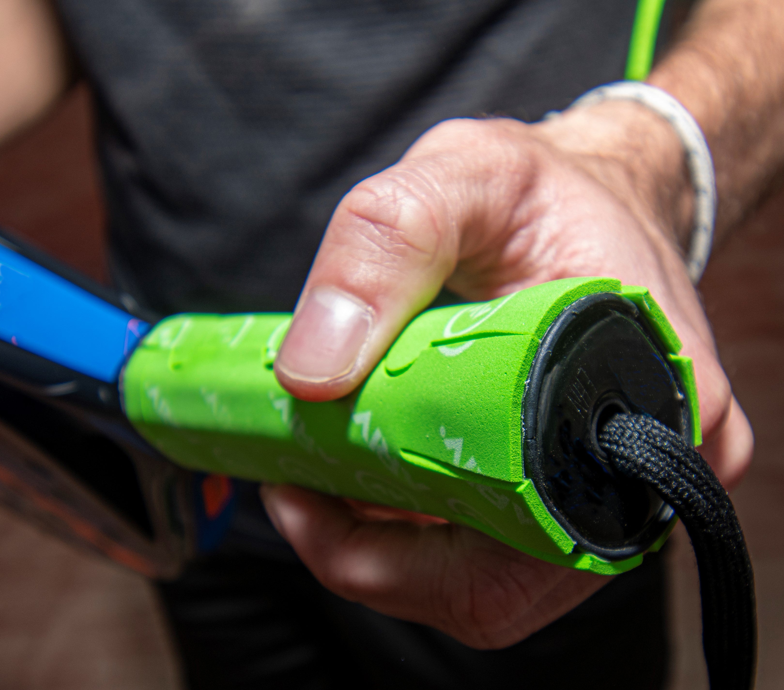 Exclusive distributor of Ariv, the successful anti-arm injury grip